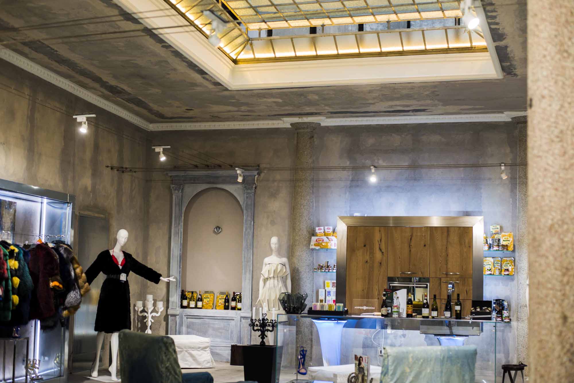 Hyper Room - La nuova frontiera dello showroom interattivo - Il ...