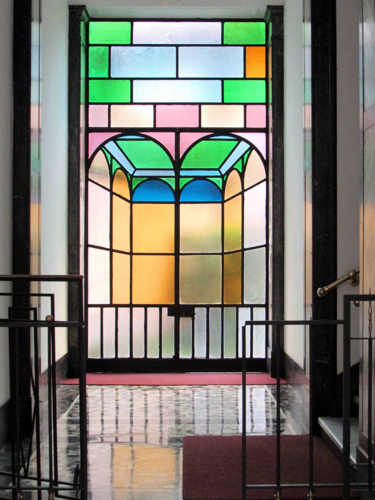 Luigi Matteoni immortala gli ingressi Art Déco di Milano - Il Giornale OFF